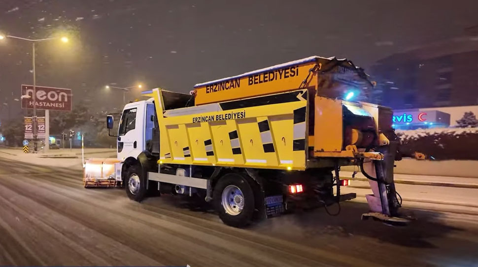 Erzincan'da Kar Kalınlığı Artıyor, Don Kapıda: Termometreler -16 ...